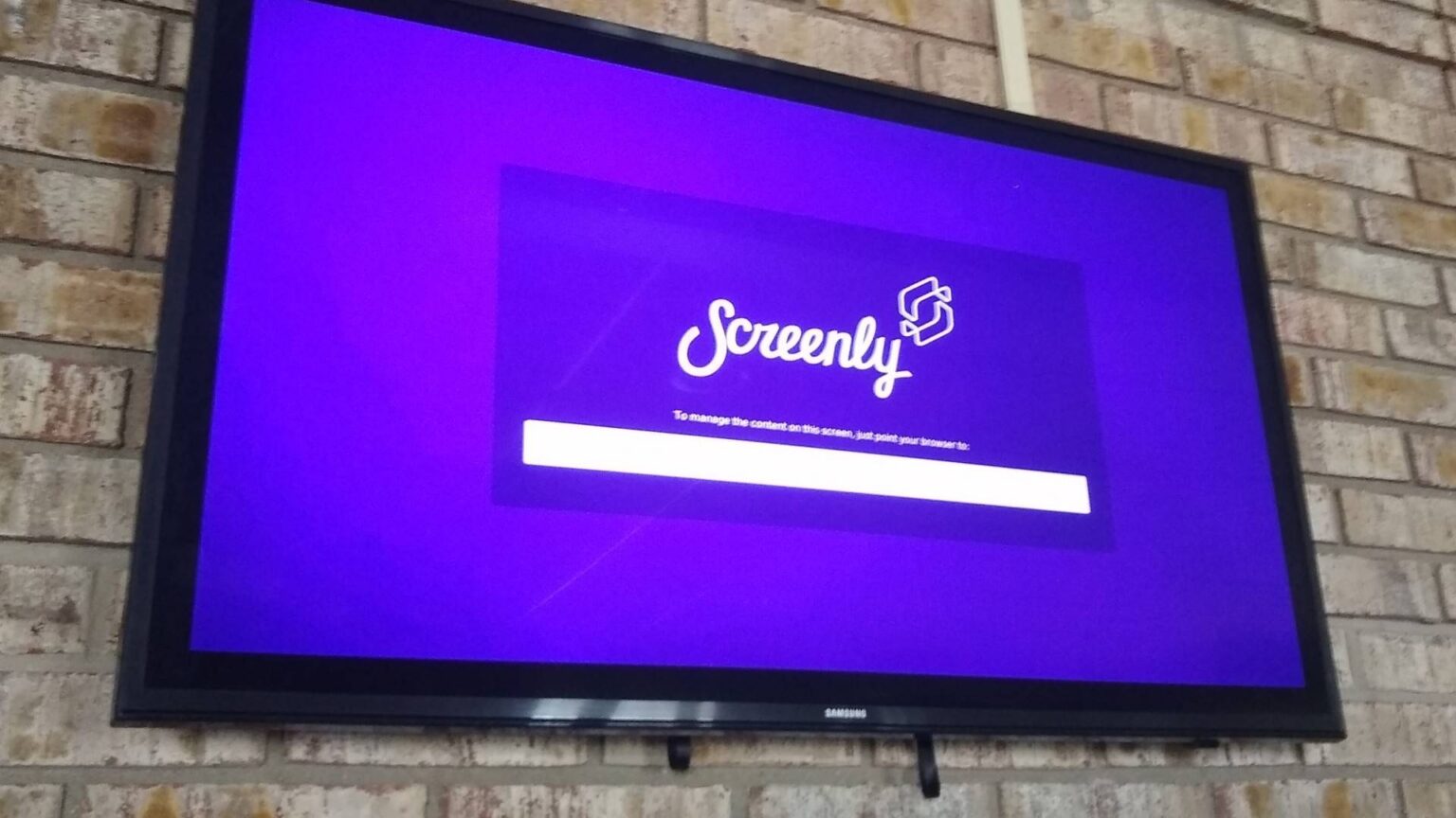 Screenly: Digital Sign Solution for Raspberry Pi (Tutorial) - Front ...